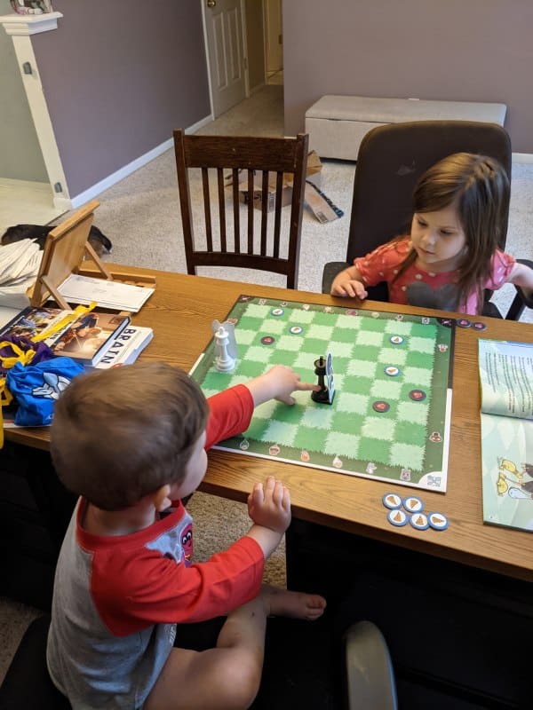 The Best and Easiest Way To Teach Kids Chess - Mommy Bear Reviews